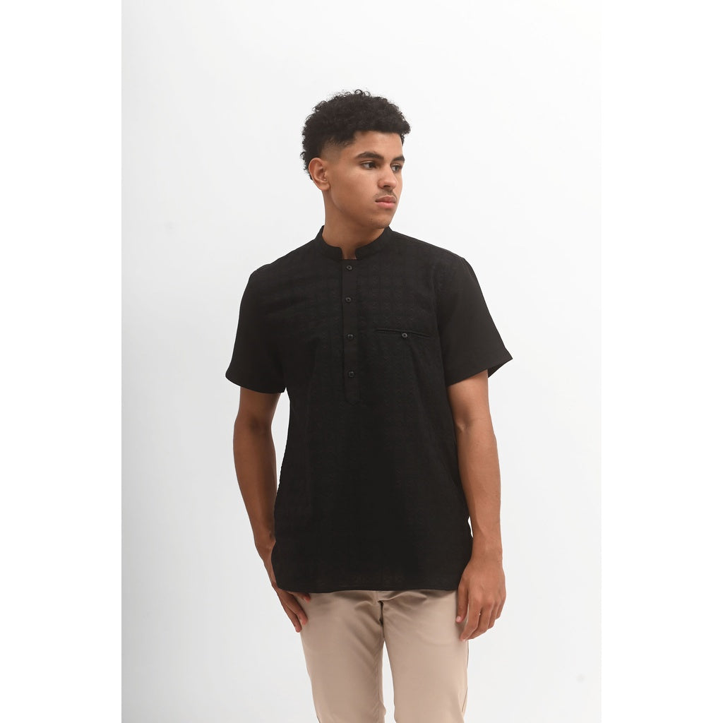 MANZONE Kemeja Koko Lengan Pendek Pria KHALEED - BLACK – Manzone Store